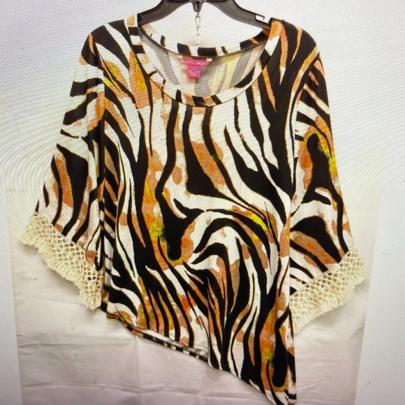 Sunny Leigh | Tops | Eucsunny Leigh Animal Print Top Asymmetrical Hem ...